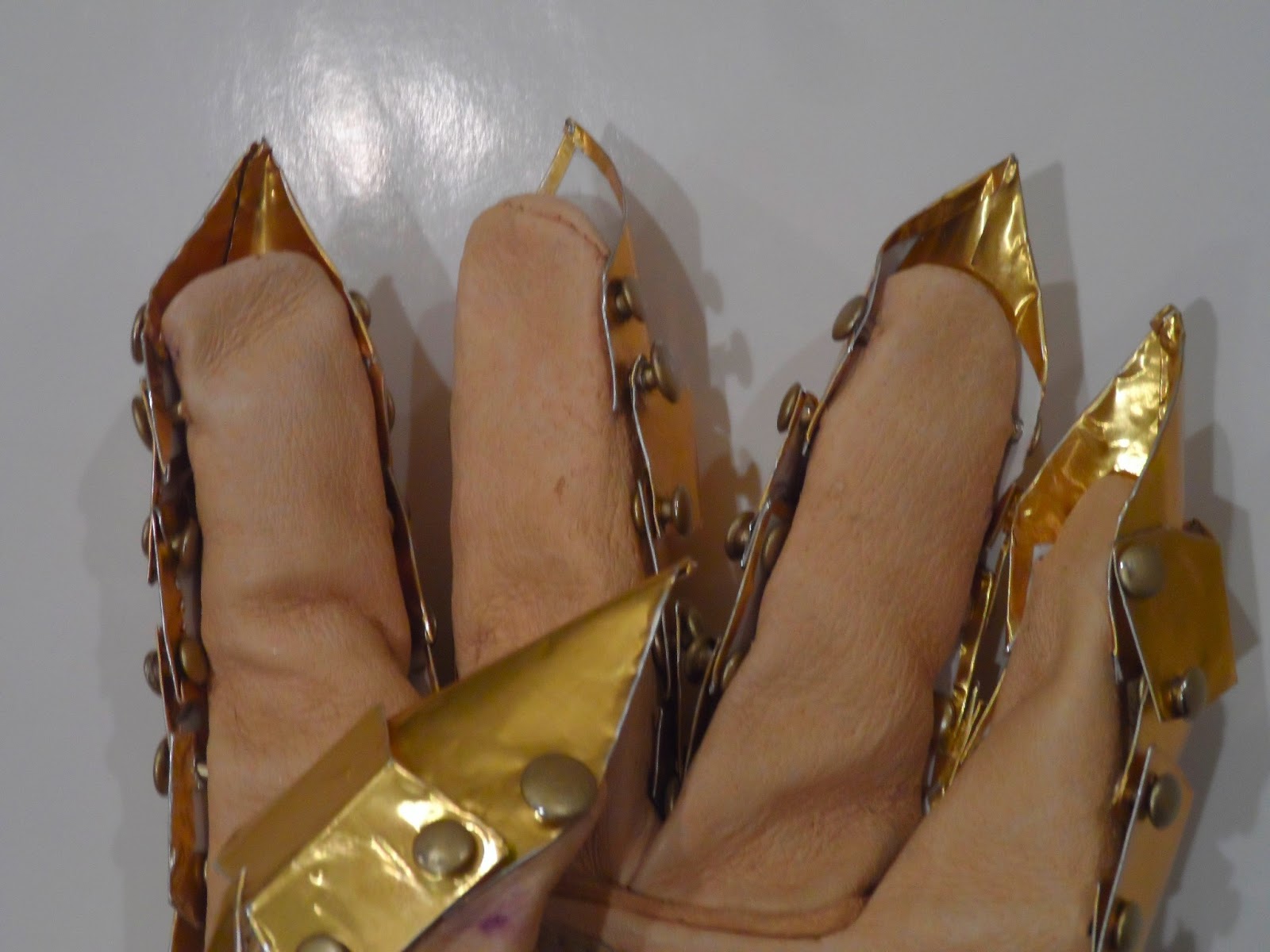 Simply Pinspirational: Infinity Gauntlet - Assembly & Completion