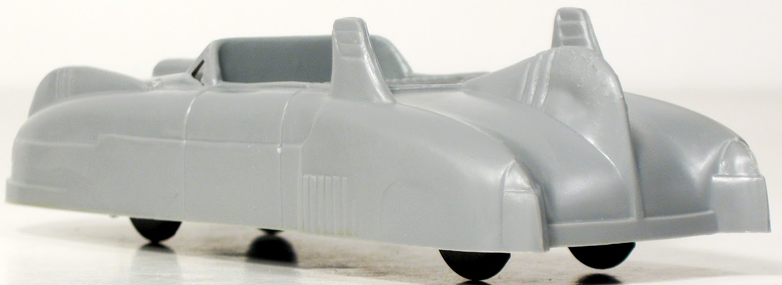 Toys and Stuff: Louis Marx & Company Cars Of The Future - Gray Car #2