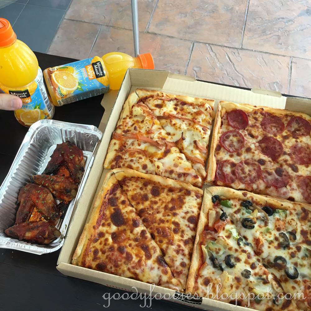 GoodyFoodies: Nickelodeon Lost Lagoon: Spongebob Squarepants + Cubes Pizza
