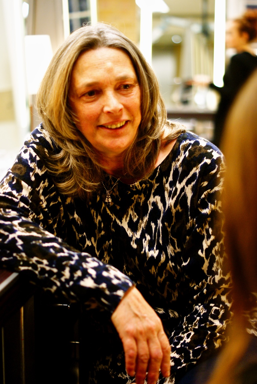 All About Hair: Tips to find the right hair colour