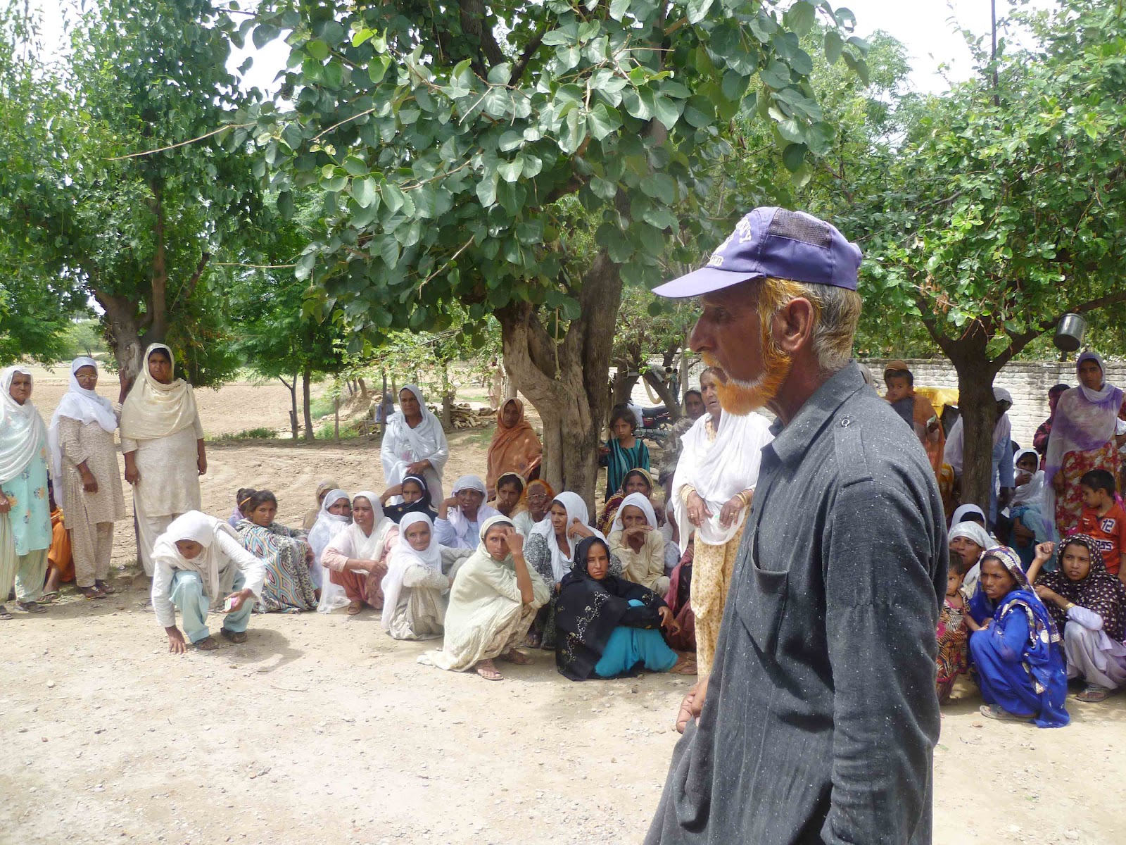 SAVAYRA FOUNDATION UK: ZAKAT DISTRIBUTION IN POOR AND WIDOWS OF BEWAL,A ...