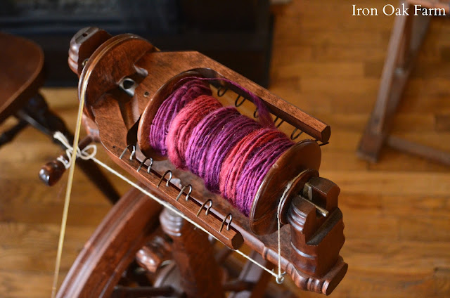 Iron Oak Farm: Plying and Color Technique