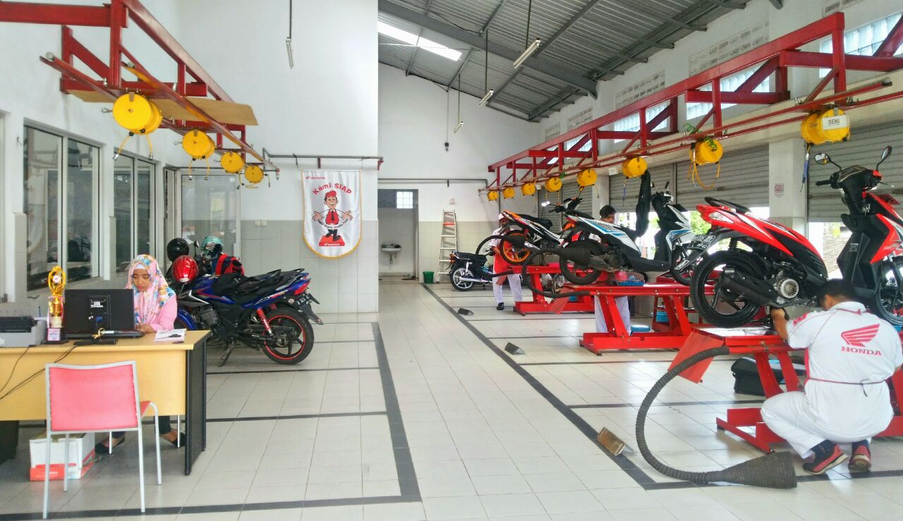 Honda Ungaran / Dealer Honda MAJU Babadan dan Bengkel Ahass Resmi ...
