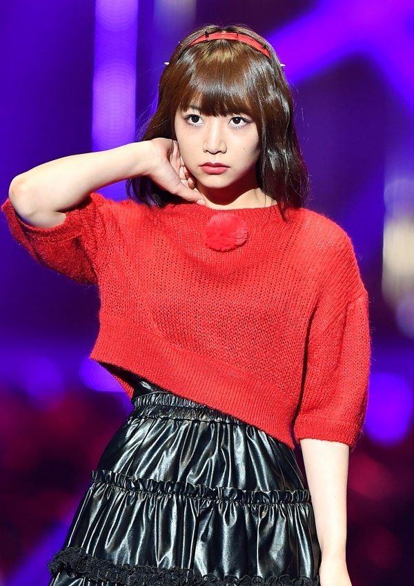 Nao Kanzaki and a few friends: Nogizaka46: The 'Hinako Kitano post' #6....