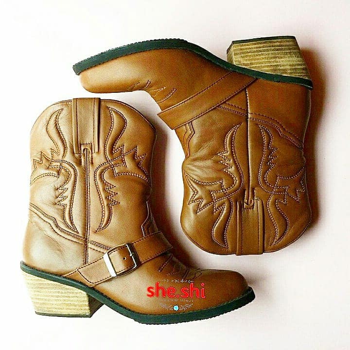 SEPATU BOOT COWBOY MOTIF