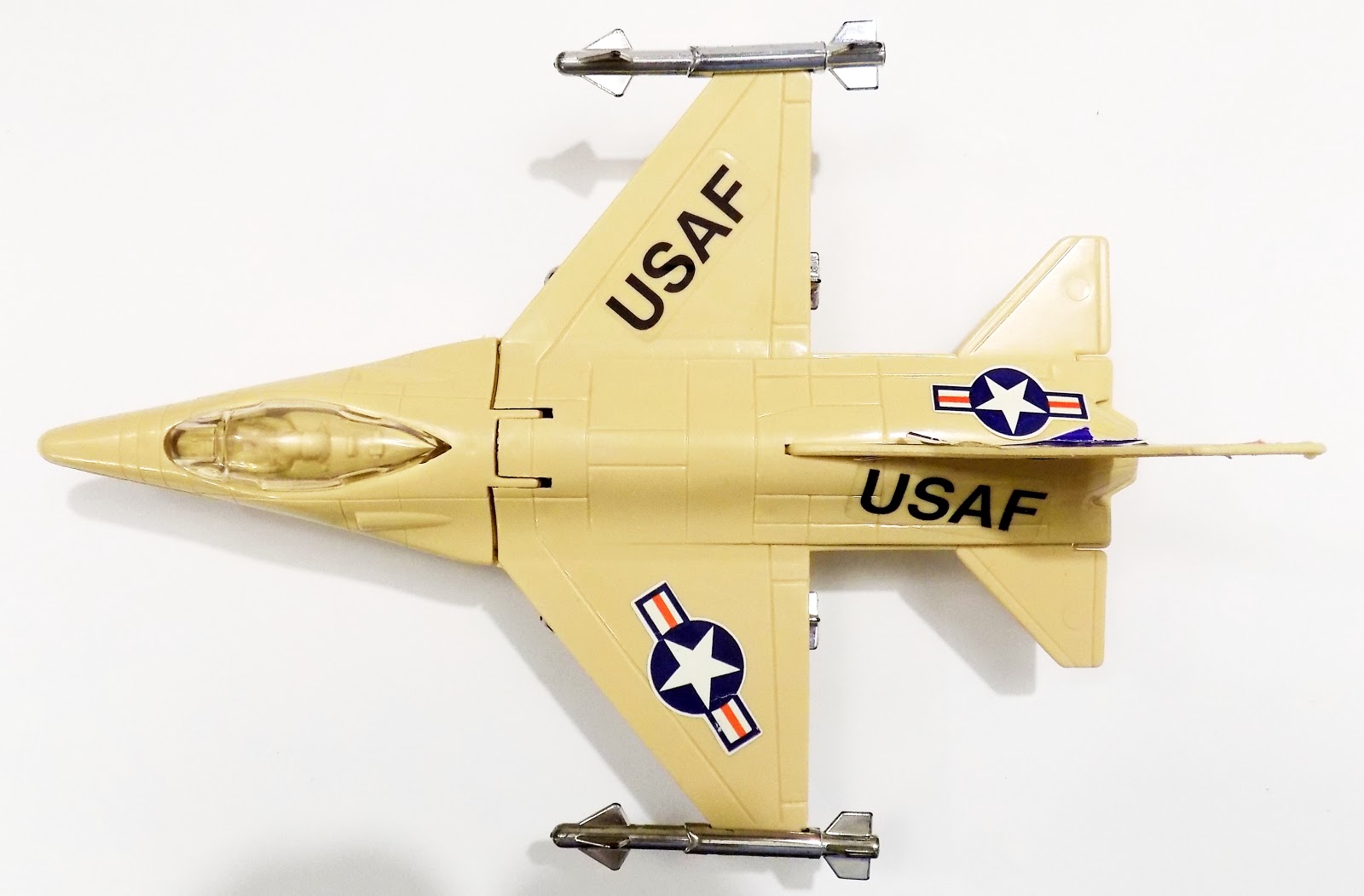 Toys and Stuff: Processed Plastic Co., F-16 Fighting Falcon