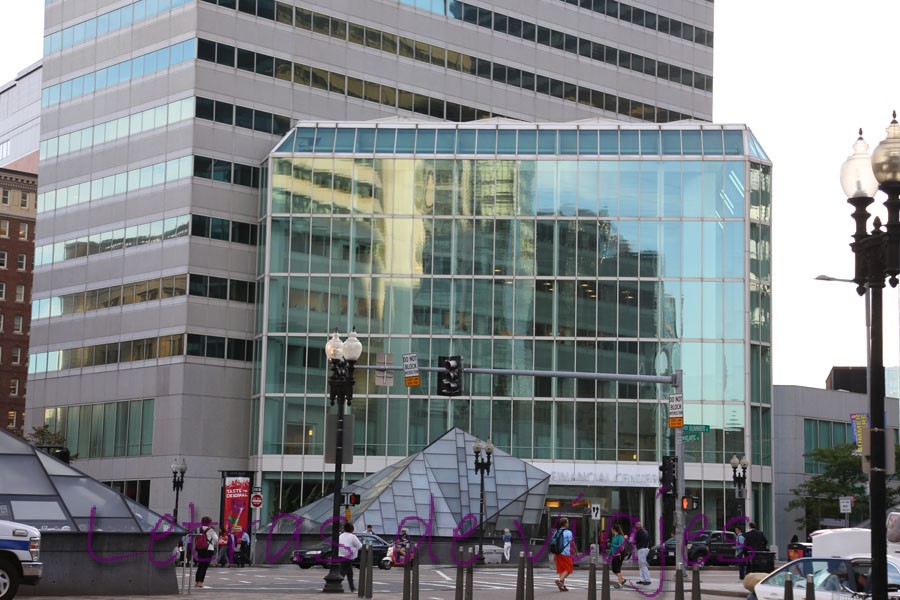 Letras de viajes: Boston - Federal Reserve Bank Building - One ...