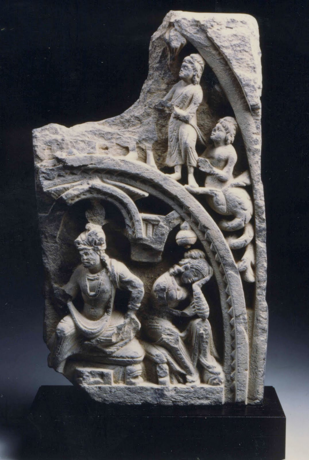 Gandharan Archives Kurita: The Temptation by Mara and his Daughters 3