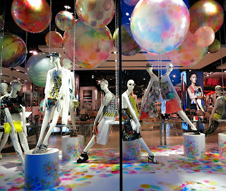 RetailStoreWindows.com: Topshop, London