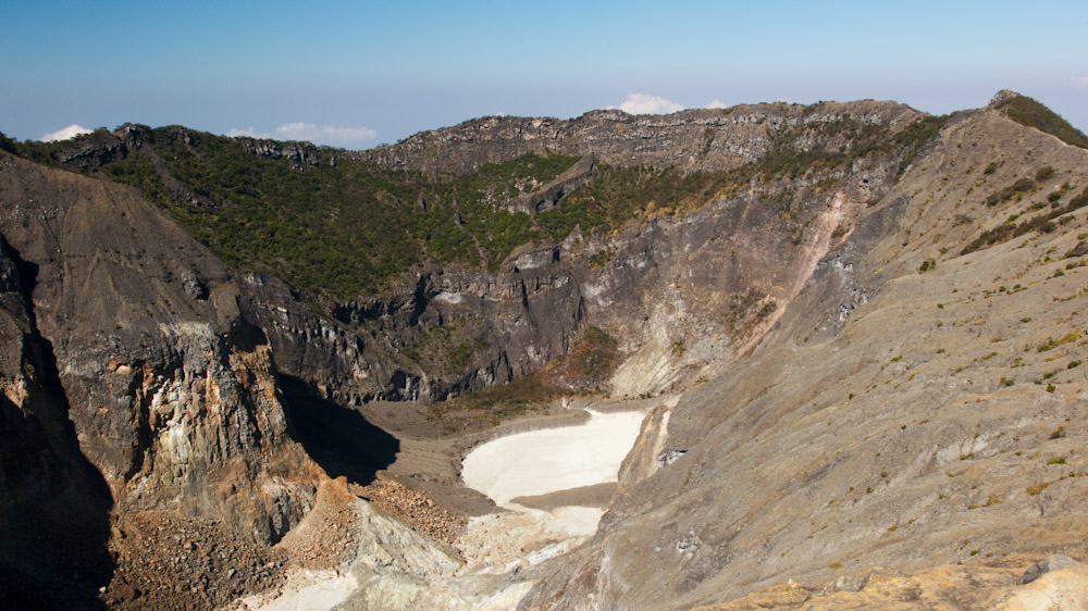 le Monde Volcanosismique : Cereme - Ciremai