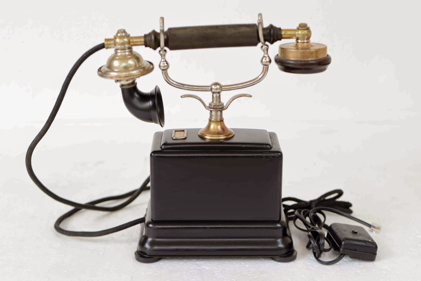 Old Vintage Gallery: Antique Ericsson Classic Telephone Circa 1920 - 1930