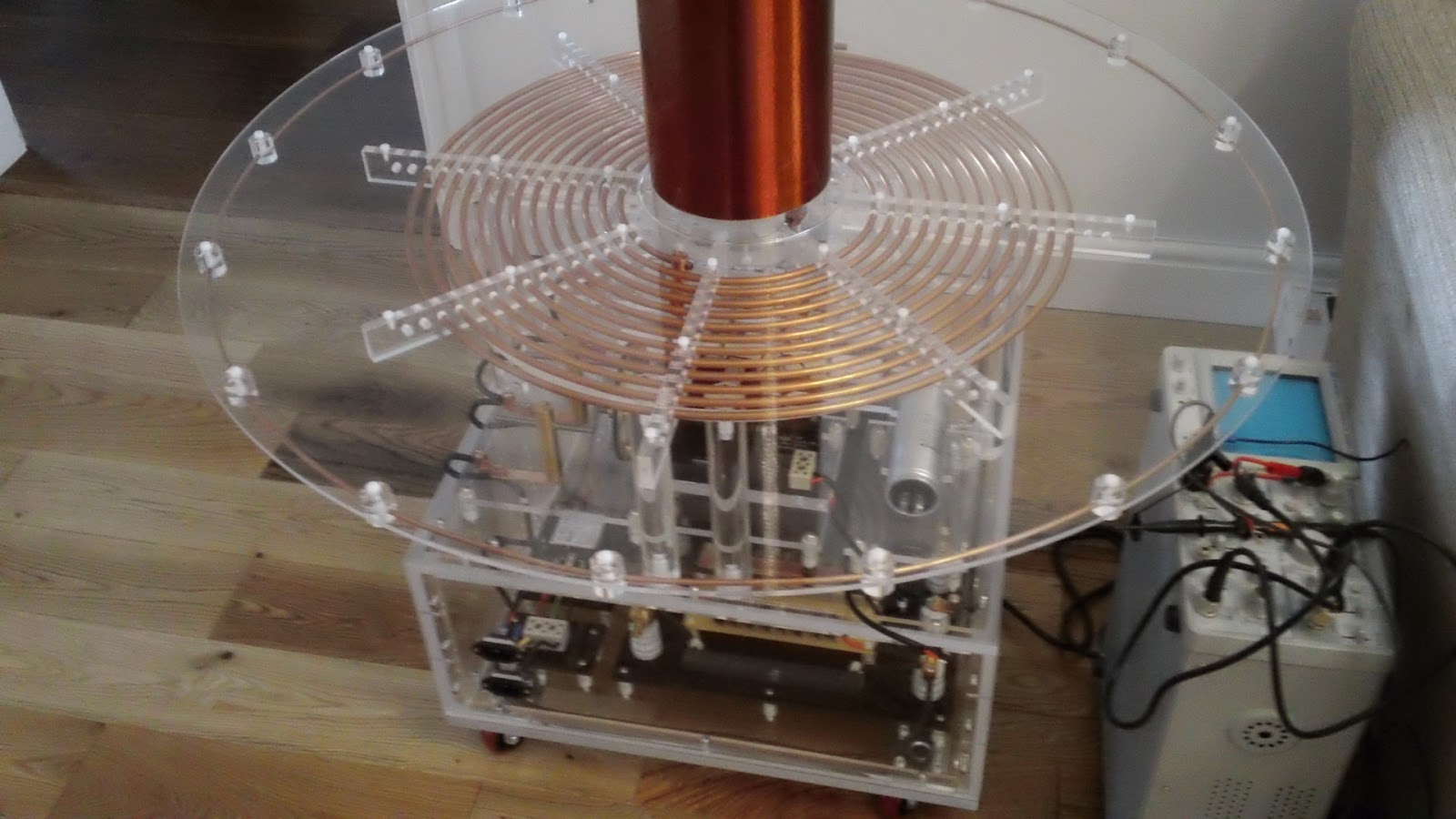 Paul's Tesla Coil Blog: Electrical connection to the Primary Coil