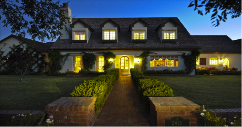 Arizona Homes by Angela: Ranch Style Homes On Large Grassy Lots For ...