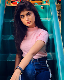 Indian Actresses and Models : Shivani Narayanan Images