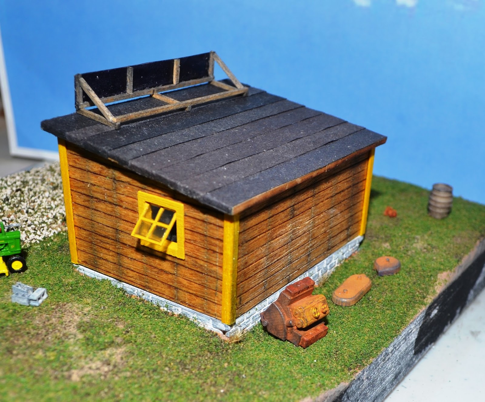 Nirvana Valley Model Railroad: Lawn Mower/Small Engine repair shop ...