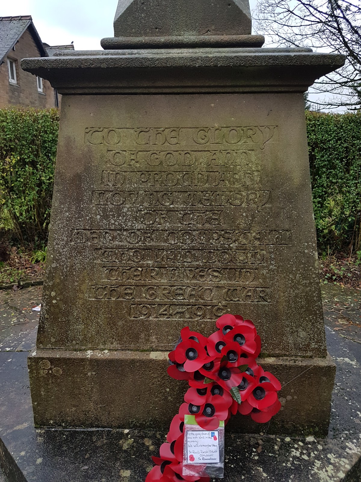 War Graves and Memorials: Compstall War Memorial