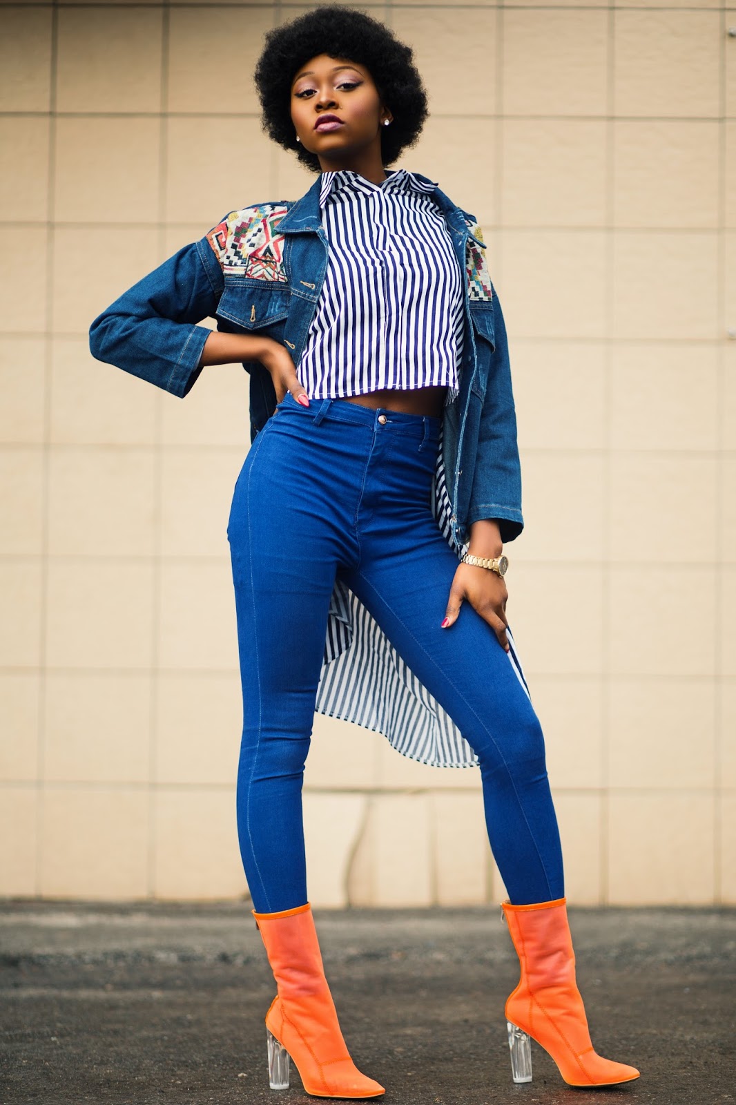 HOW TO LIGHT UP YOUR LOOK WITH ORANGE COLOR? - Melody Jacob