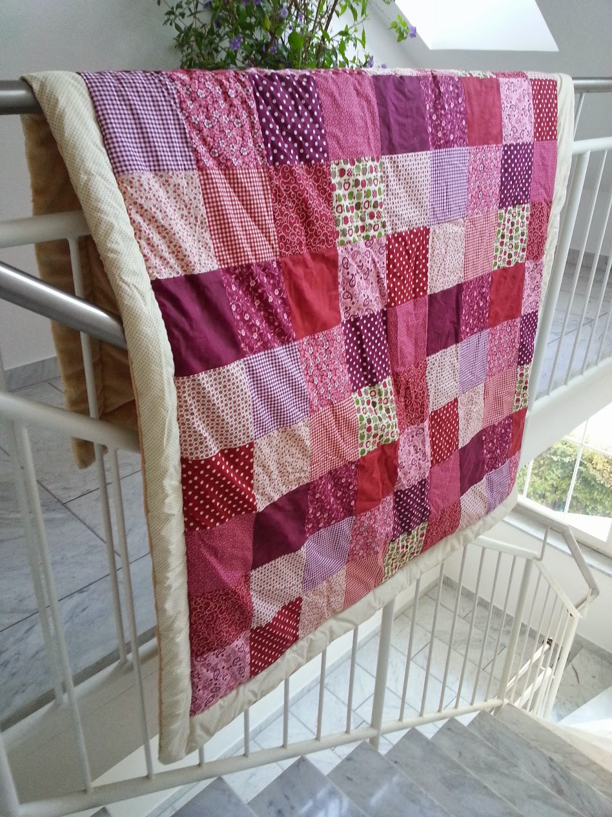 Frauenmasche: Patchworkdecke