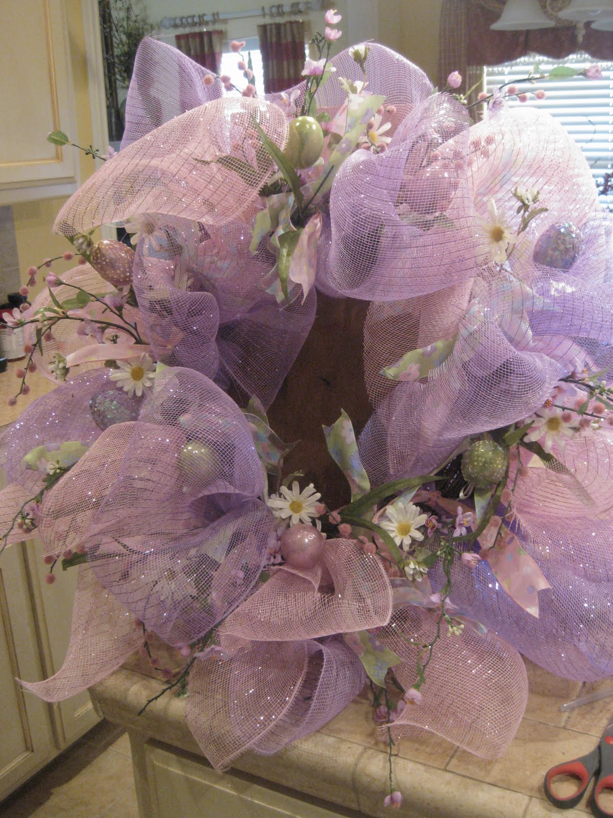 Kristen's Creations: ~~Easter Mesh Wreath Tutorial~~