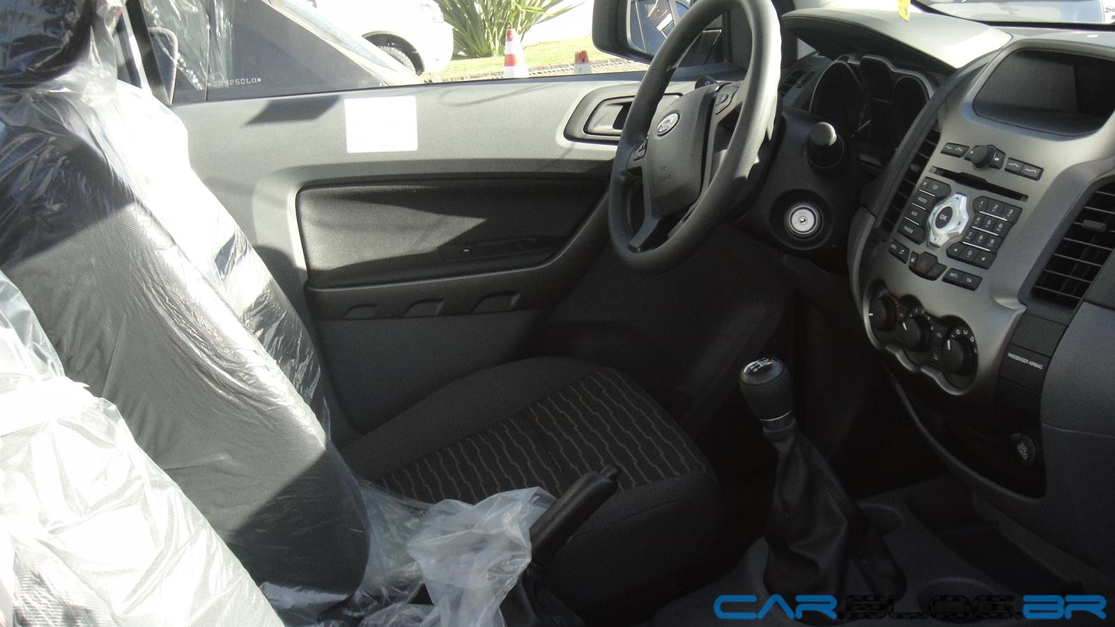 Ford Ranger XLS Cabine Simples 2.5L Flex: fotos, preços e especificações