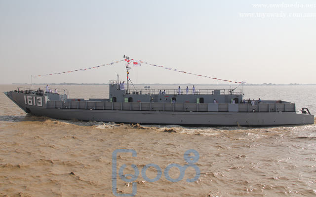 Ship to Shore : Amphibious Support Ships in The Asia-Pacific Region ...