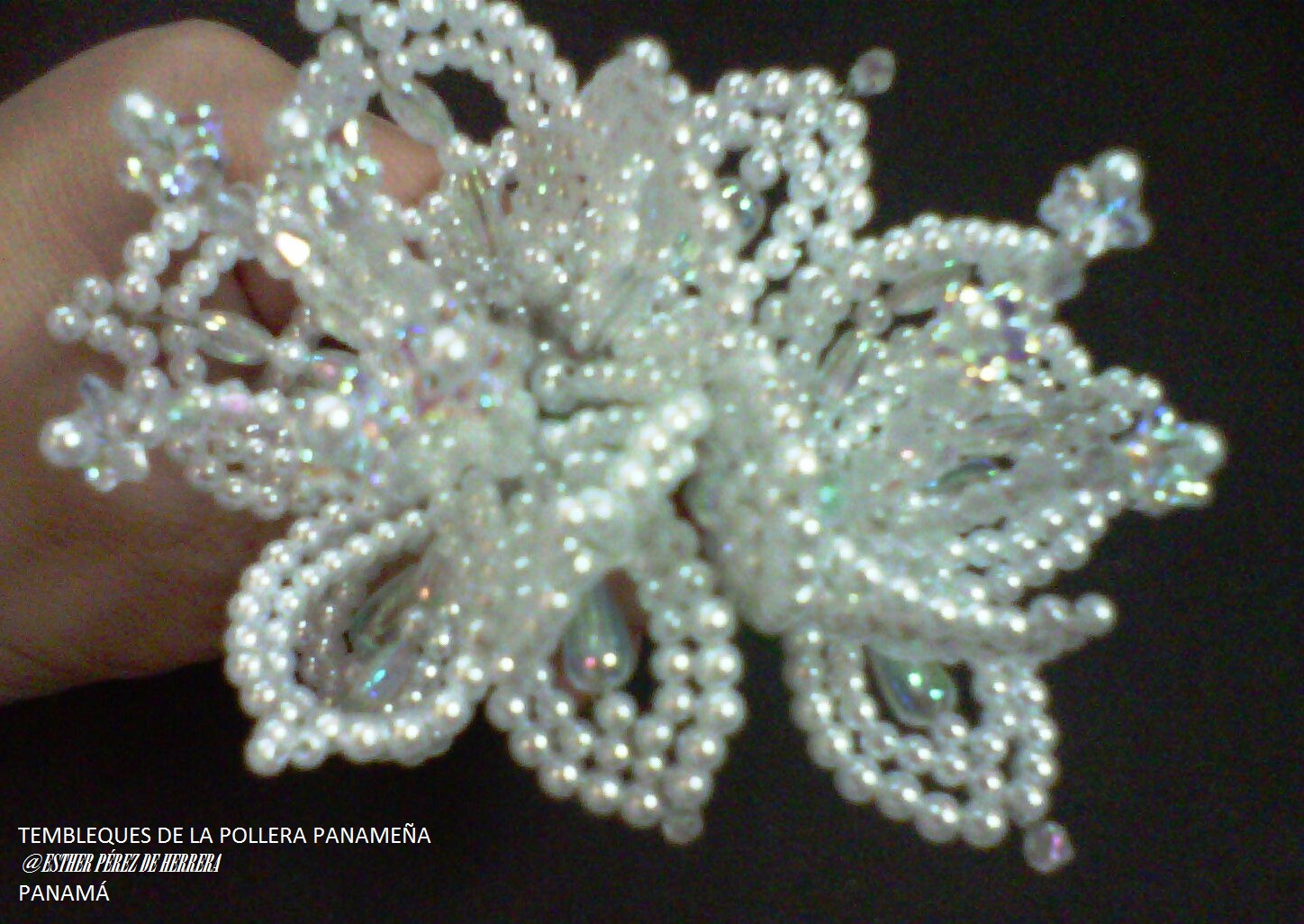Tembleques de la Pollera Panameña: TEMBLEQUES DE PERLAS