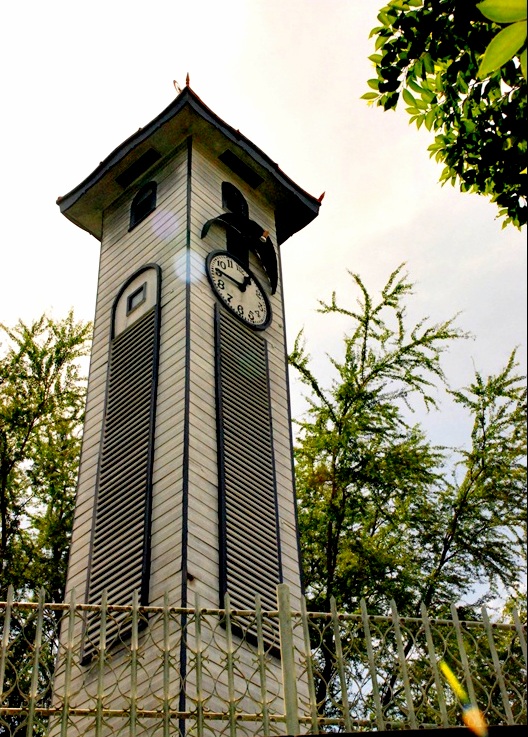 Gambar & senarai menara jam kat Malaysia