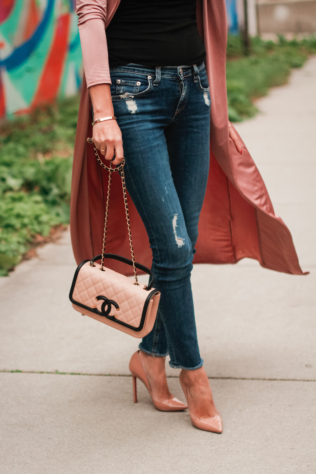 Simple Way to Style a Duster - Red Soles and Red Wine