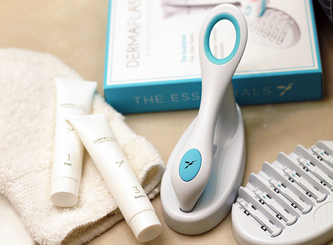 First Look: DERMAFLASH Facial Exfoliating Treatment - A Good Hue