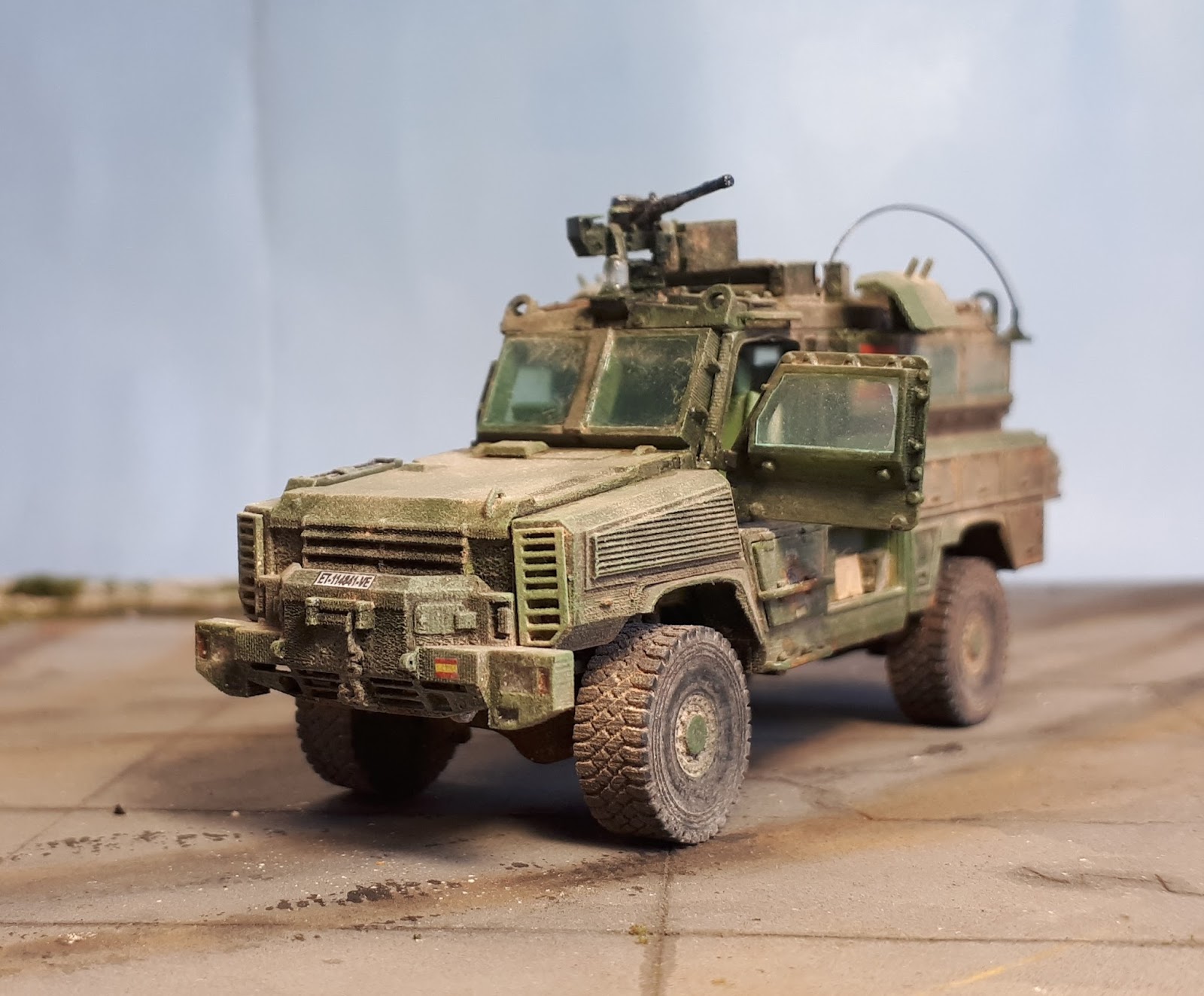 EVOLUTION DESIGNES: CAMIÓN MRAP 4x4 RG-31 MK5E NYALA ESCALA H0