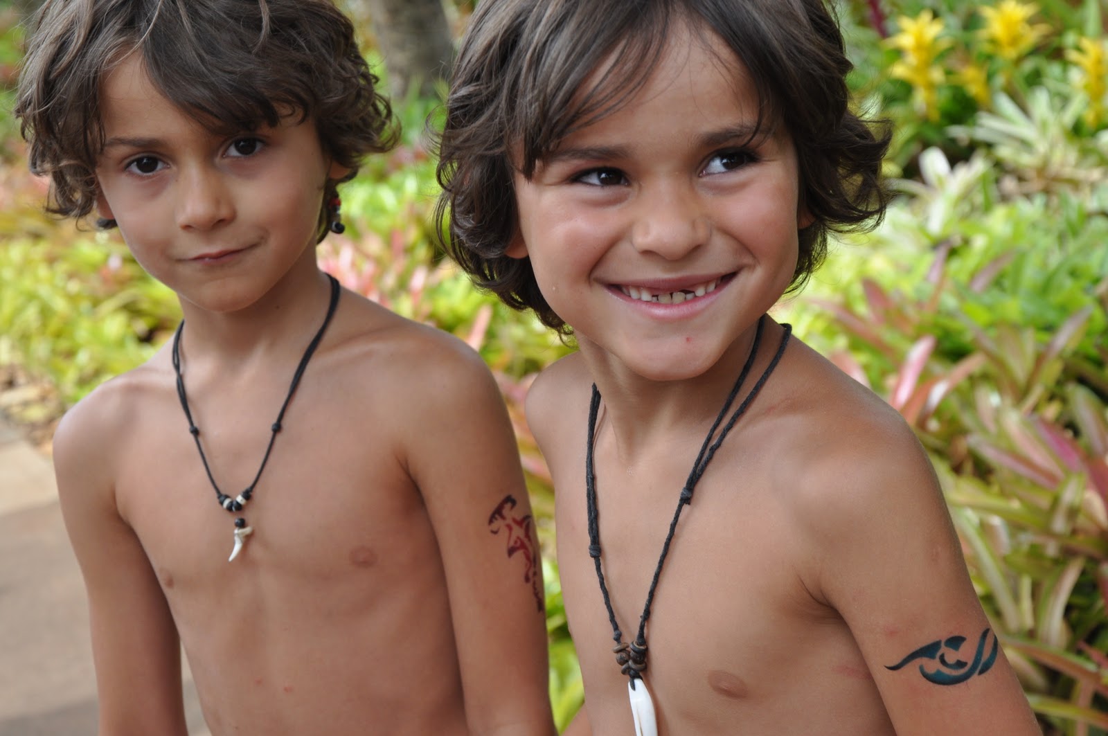 Surfing the Americas with Makaha and Kalani: Visiting Dole "Pineapple ...