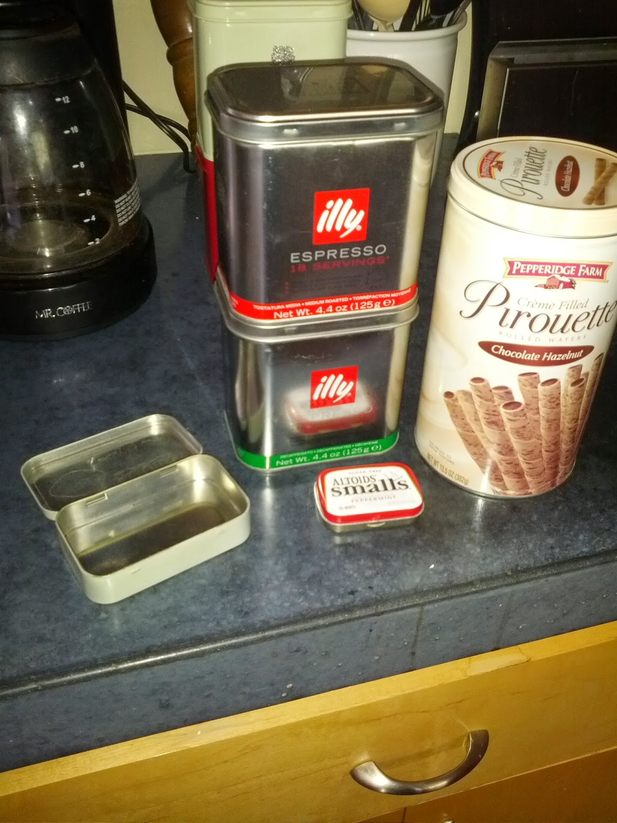 MishMashers: Repurposed Altoid Tins