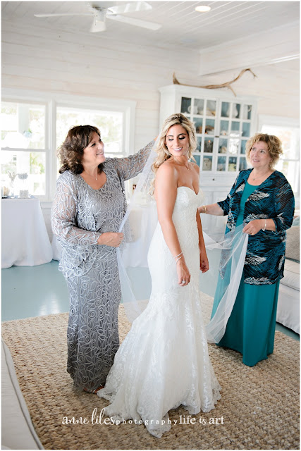 Anne Liles Photography: Bald Head Island Wedding / Anne Liles ...