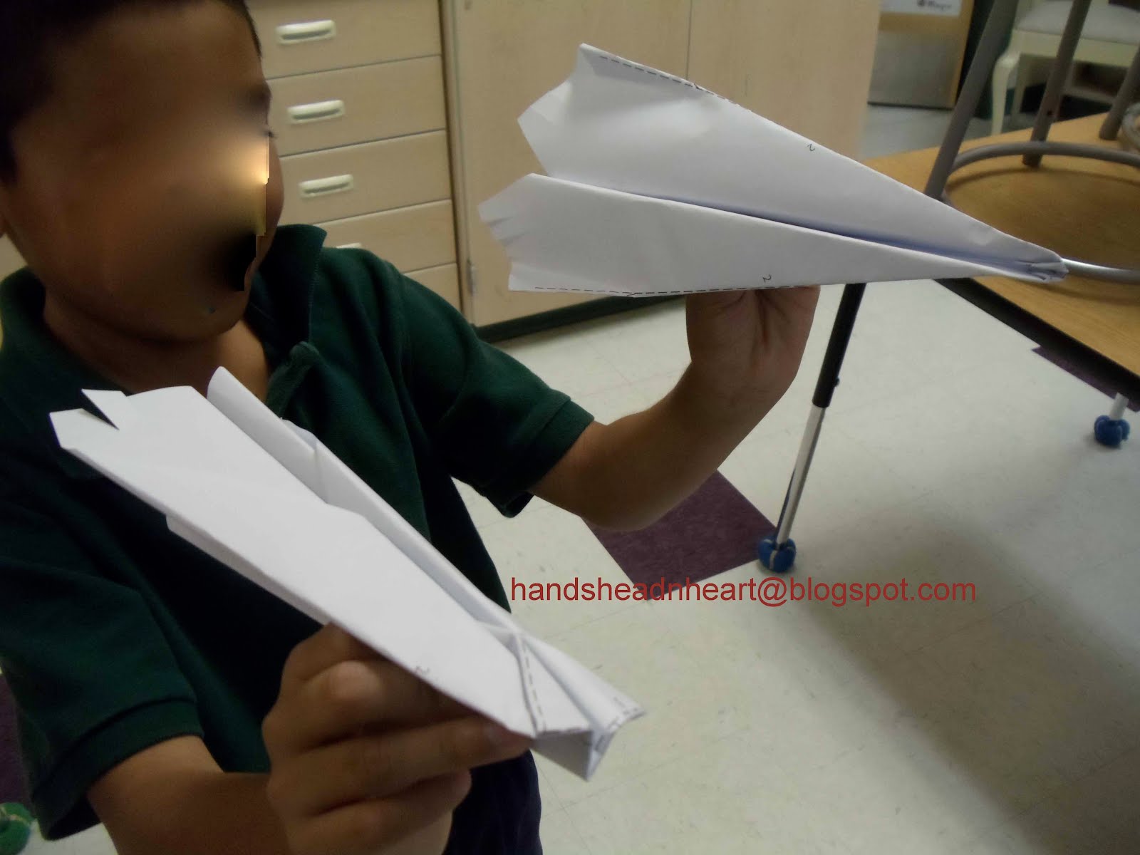 Hands, Head 'n Heart in the Artroom: Art Activities: Paper Airplanes