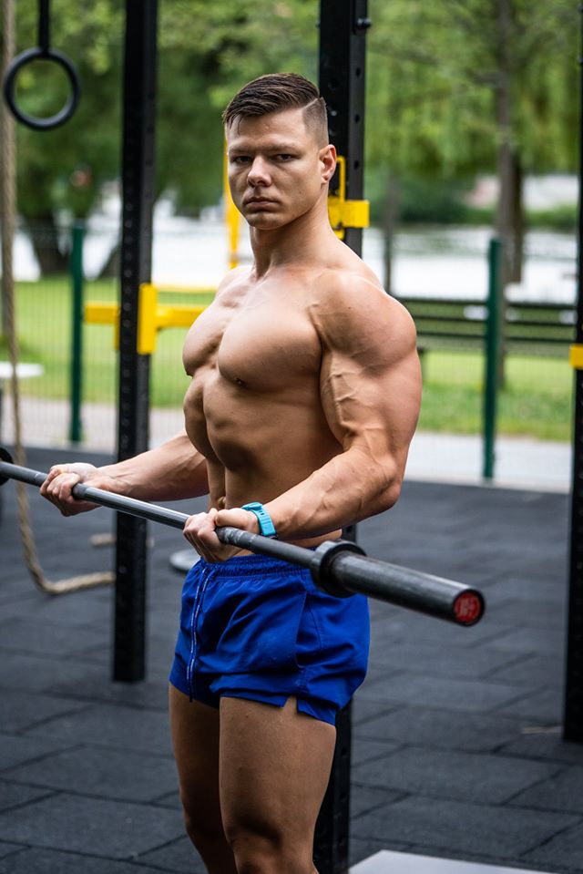 the beauty of male muscle: Roman