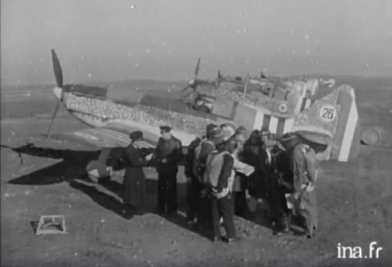 FalkeEins - the Luftwaffe blog: Marcel Doret Dewoitine D.520 'Groupe Doret'