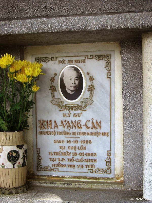 Phạm Hoài Nhân: Ông tên Kha Vạn Cân hay Kha Vạng Cân?