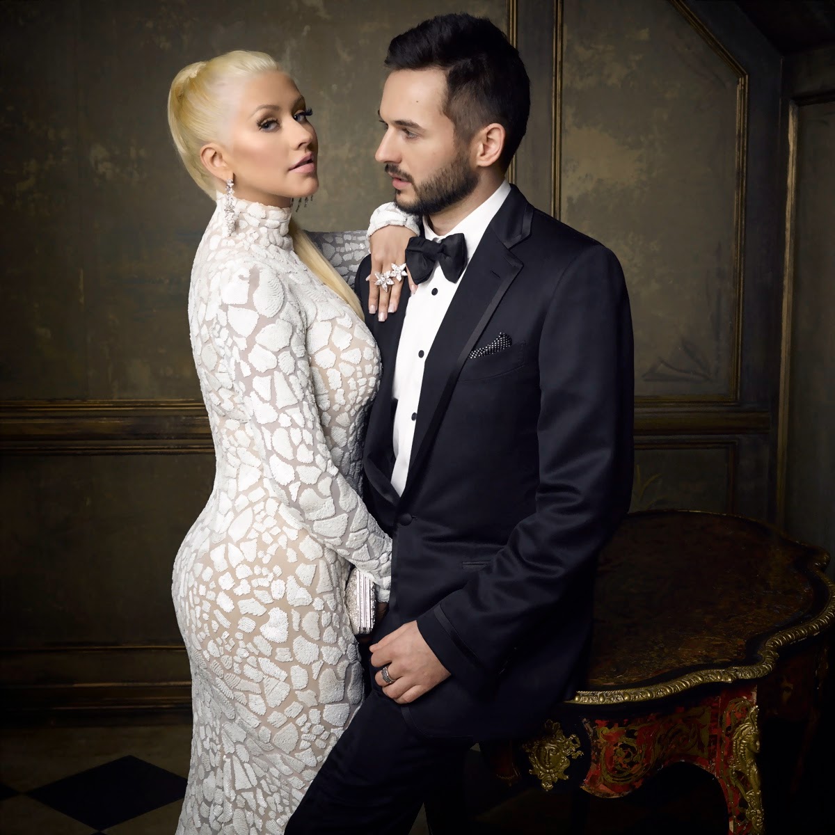 Christina Aguilera Sings to Fiance Matthew Rutler on His Birthday ...