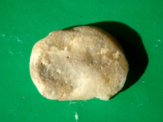 nuansa masel: MINERAL KUARSA (SiO2)