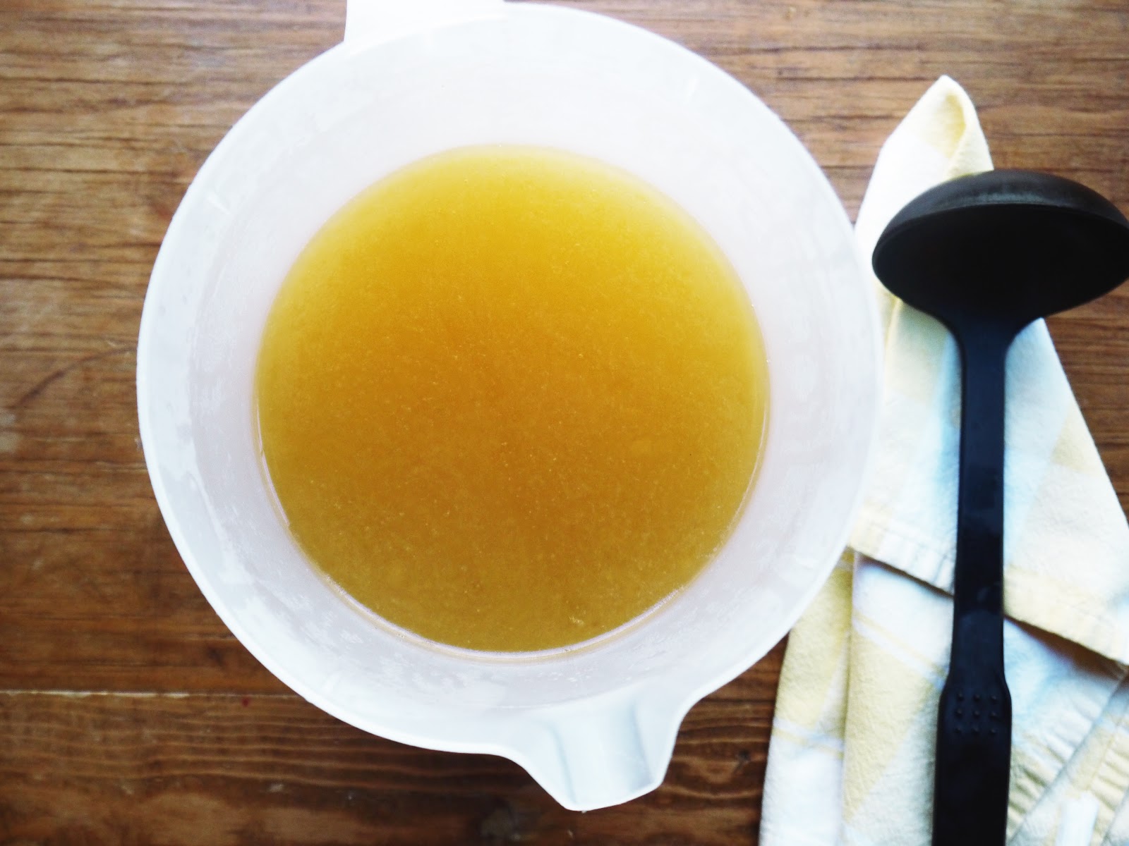 Bint Rhoda's Kitchen: Bone Broth: My Two Secrets for Making Beautiful ...