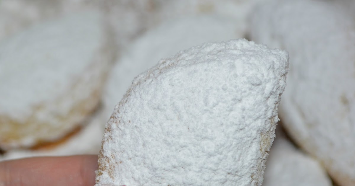 La Creatività di Anna!!!: Ravioli dolci a forma di mezza luna