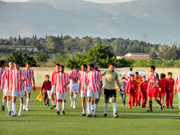 Olympiakos liosion f.c: ΓΙΑΝΝΗΣ ΣΤΑΜΑΤΙΟΥ. (ΦΩΤΟΓΡΑΦΙΕΣ-ΒΙΝΤΕΟ)