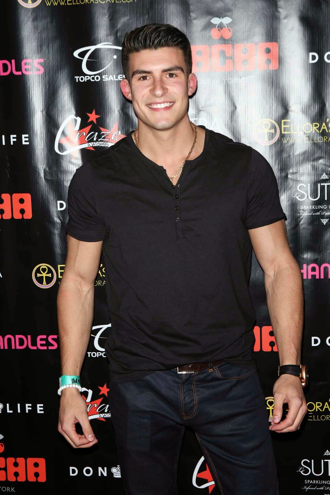 FARRAH ABRAHAM PARTIES AT NEW YORK'S PACHA