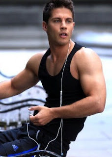 CRUSHLIST: Dean Geyer