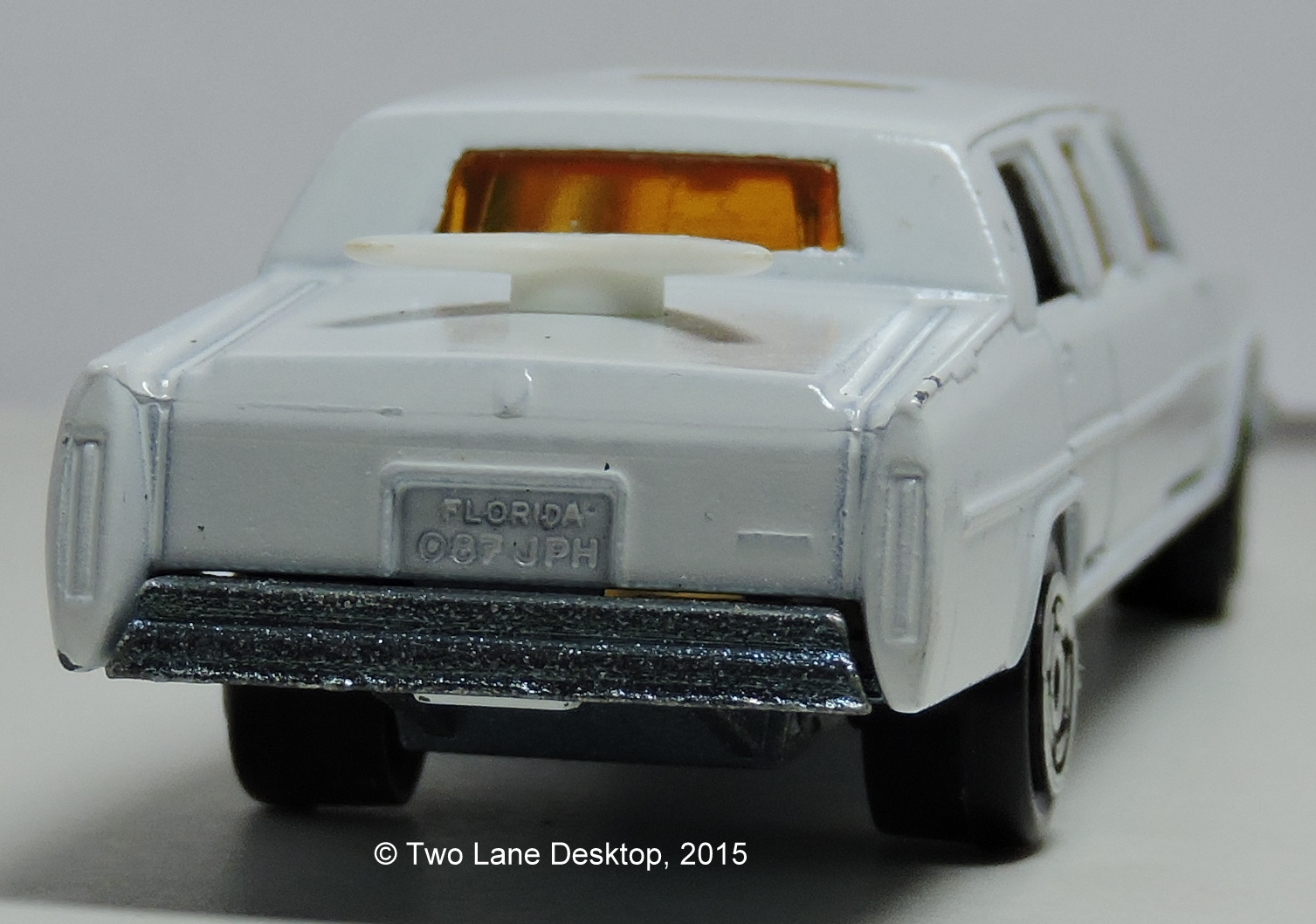 Matchbox Cadillac One Limo "The Beast" vs the Majorette Cadillac Limo ...