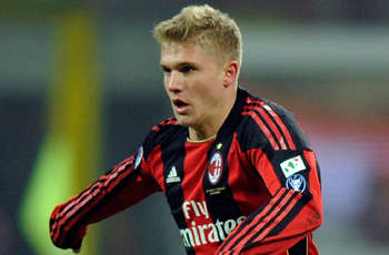 serie a today: Add midfielder, Milan Deport Merkel