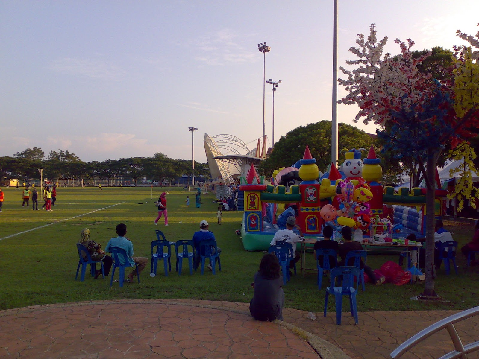 Inflatables bouncing castle Malaysia Rental: soopa doopa