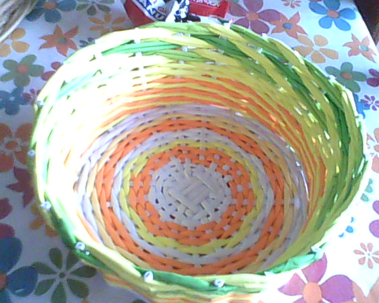 BAKUL KERTAS A4: TEMPAHAN BAKUL KERTAS DAN KHIDMAT TUNJUK AJAR