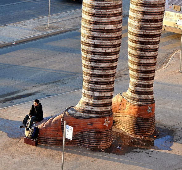 Is it weird ?: Weird Statues