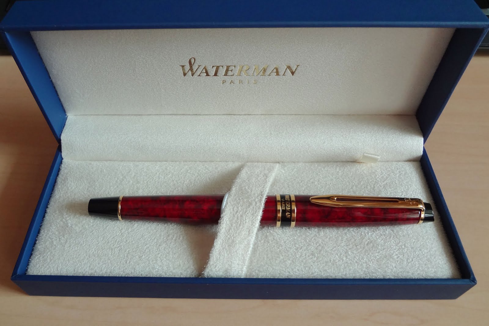 E21S: Waterman Expert II Dune Red